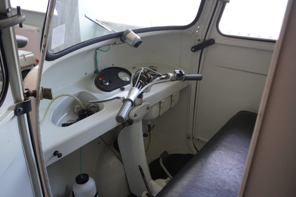 Lambro 175 3-Wheeler with Box & Roof Rack (Innocenti) Grey – Scooter ...